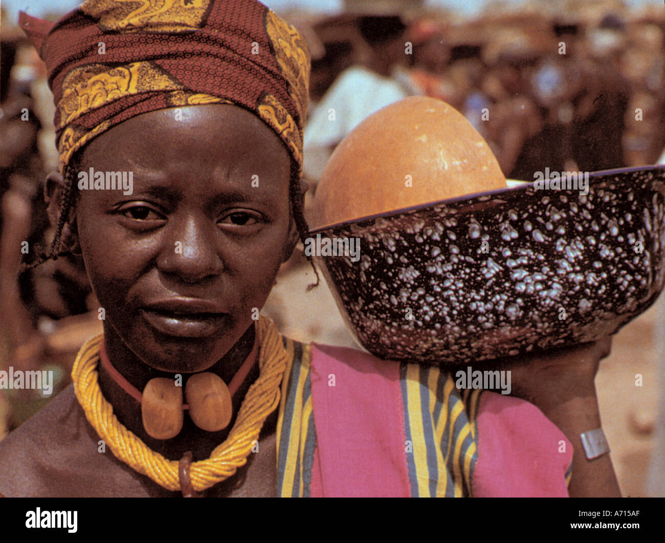 ISLAM Woman trader in Timbuktu market in Mali Stock Photo - Alamy