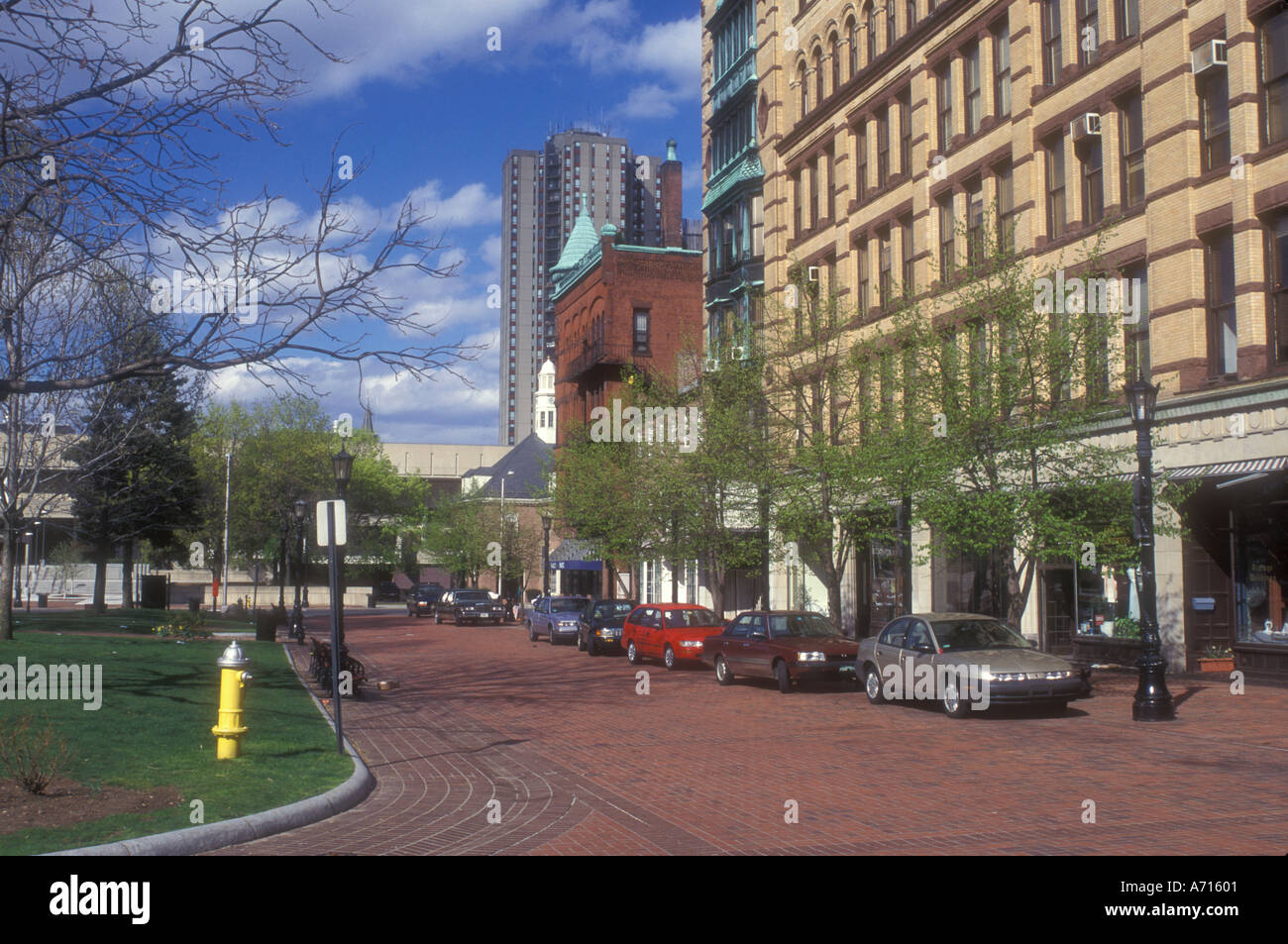 Springfield massachusetts court square hi-res stock photography and ...