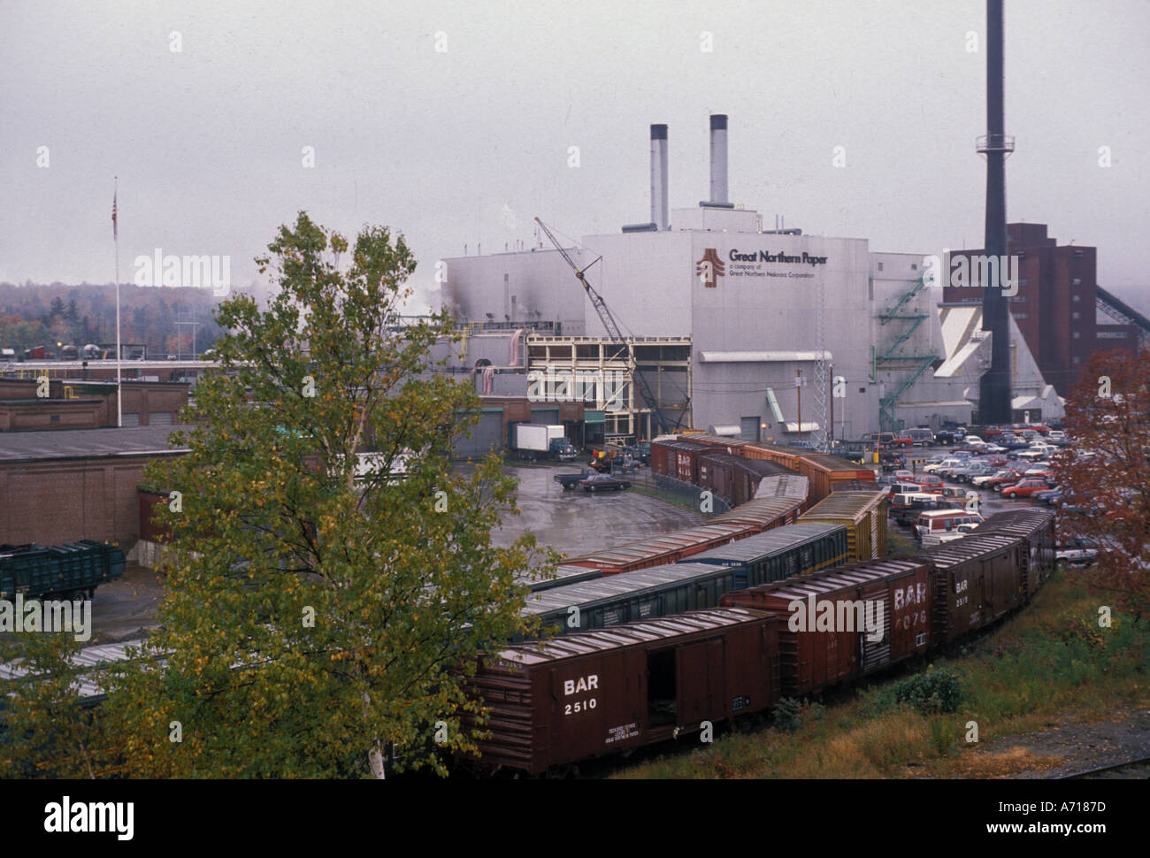 Pulp and paper mill maine hi-res stock photography and images - Alamy