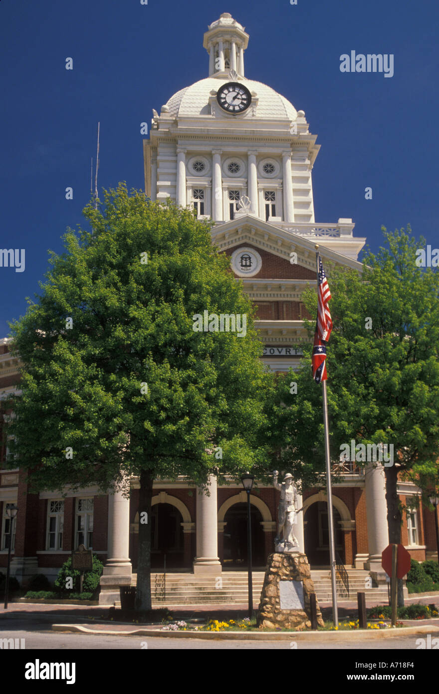 Madison county courthouse hi-res stock photography and images - Alamy