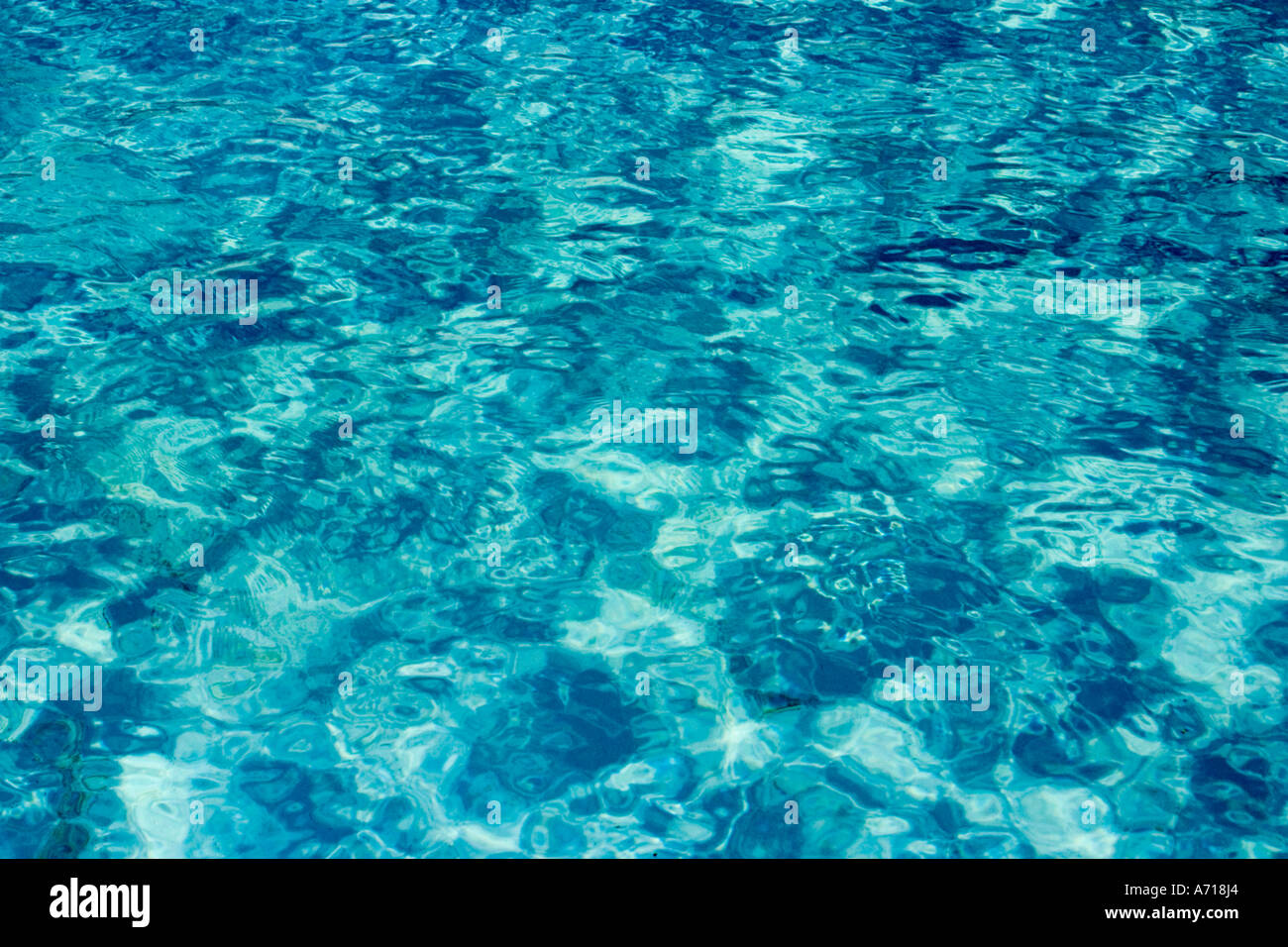 Light refract hi-res stock photography and images - Alamy