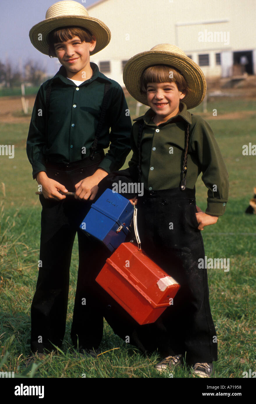 Mennonite children going school in hi-res stock photography and images ...