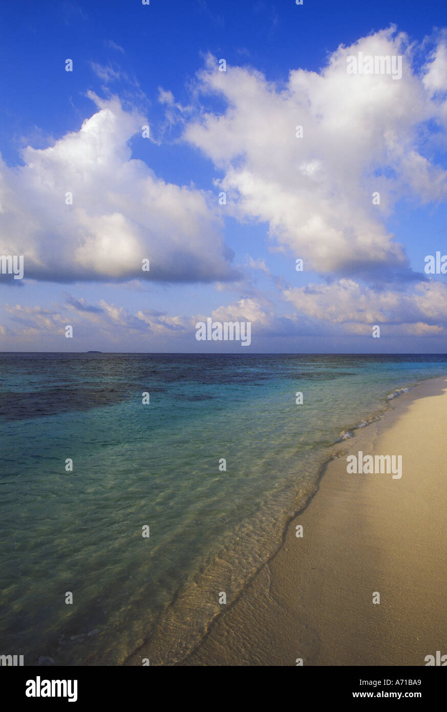 Late afternoon light on beach in Maldives Indian Ocean Stock Photo - Alamy