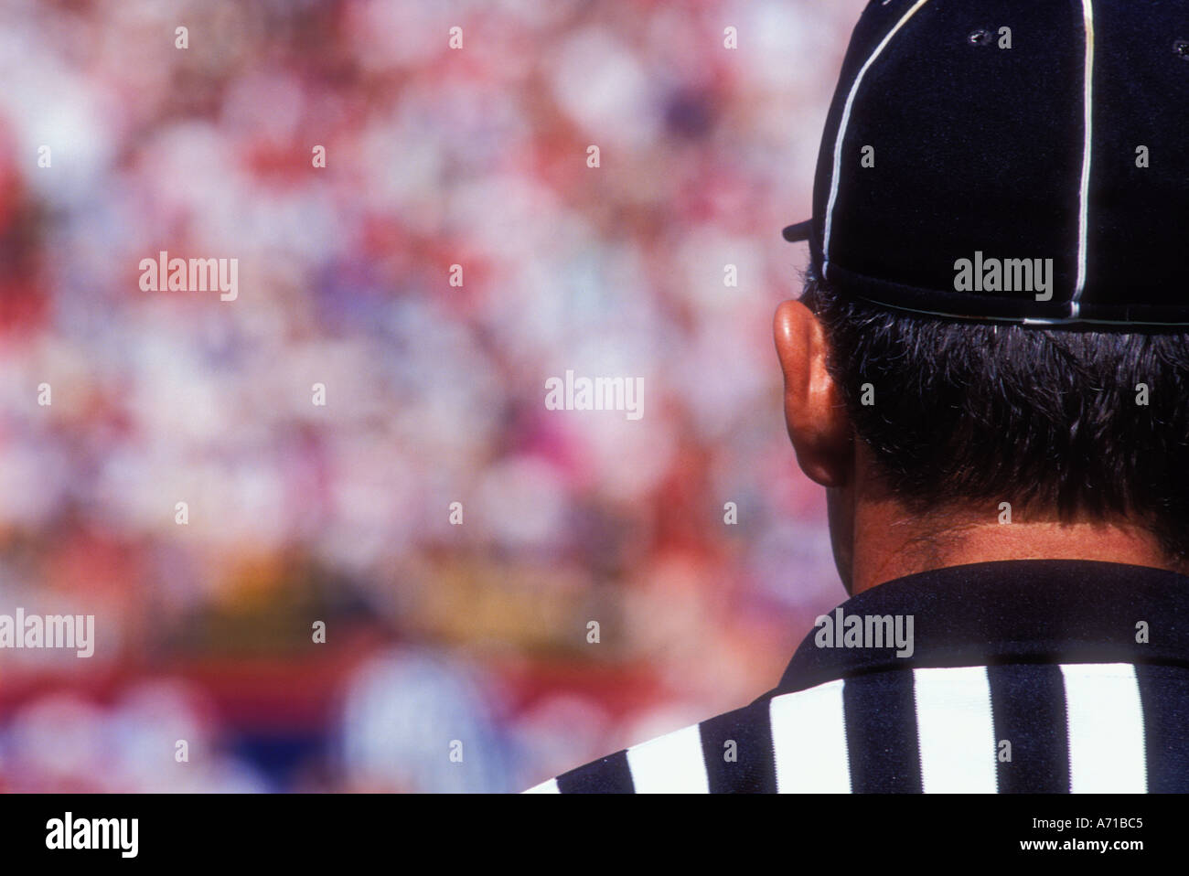 Referees at sporting event hi-res stock photography and images - Alamy