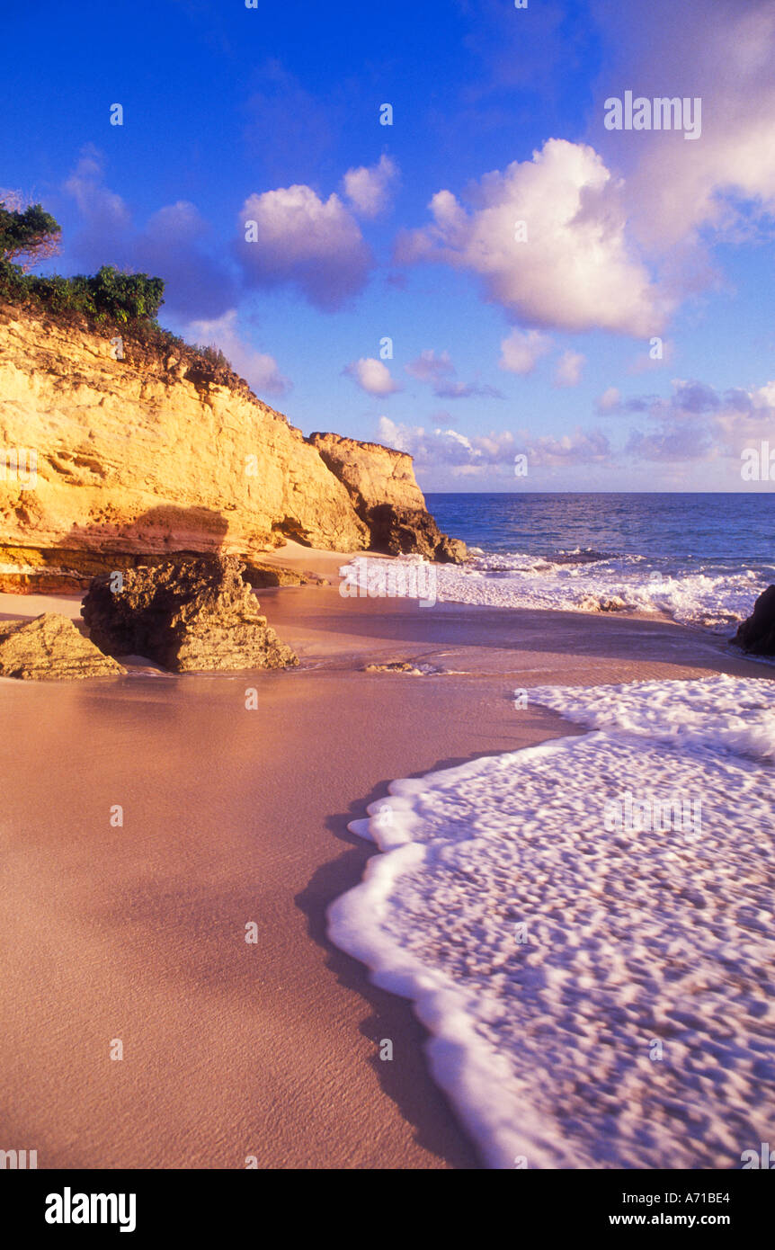 Cupecoy beach st martin hi-res stock photography and images - Alamy