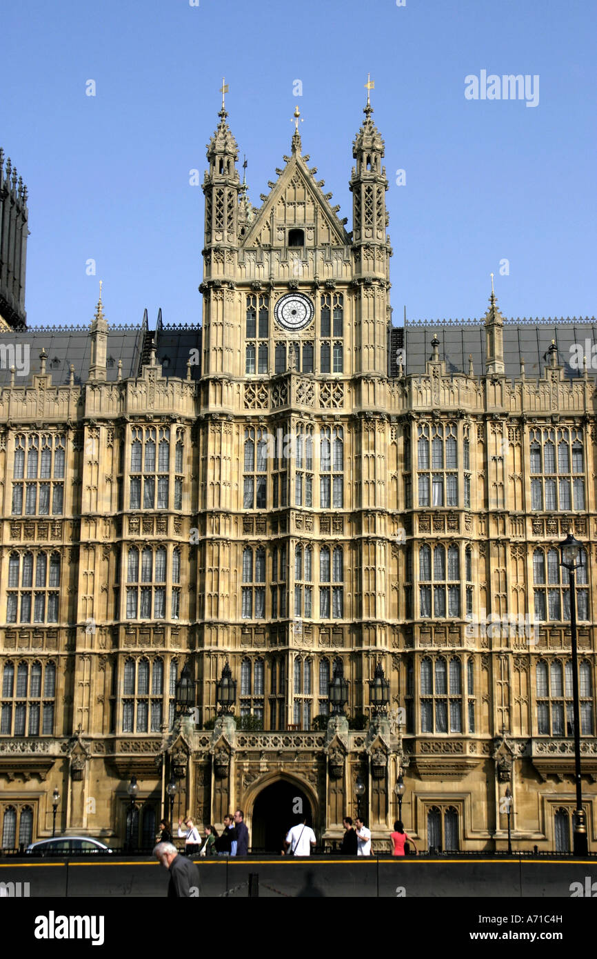Lords chamber westminster hi-res stock photography and images - Alamy