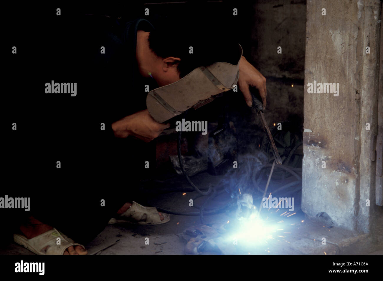 Labor bat hi-res stock photography and images - Alamy