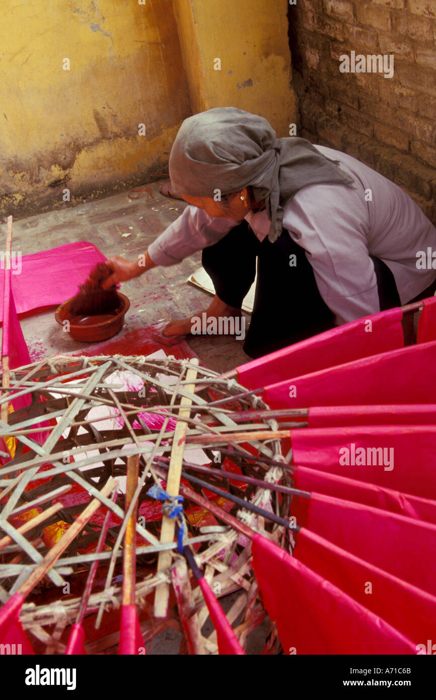 Painting Paper for Offerings Dong Ho Vietnam Stock Photo - Alamy