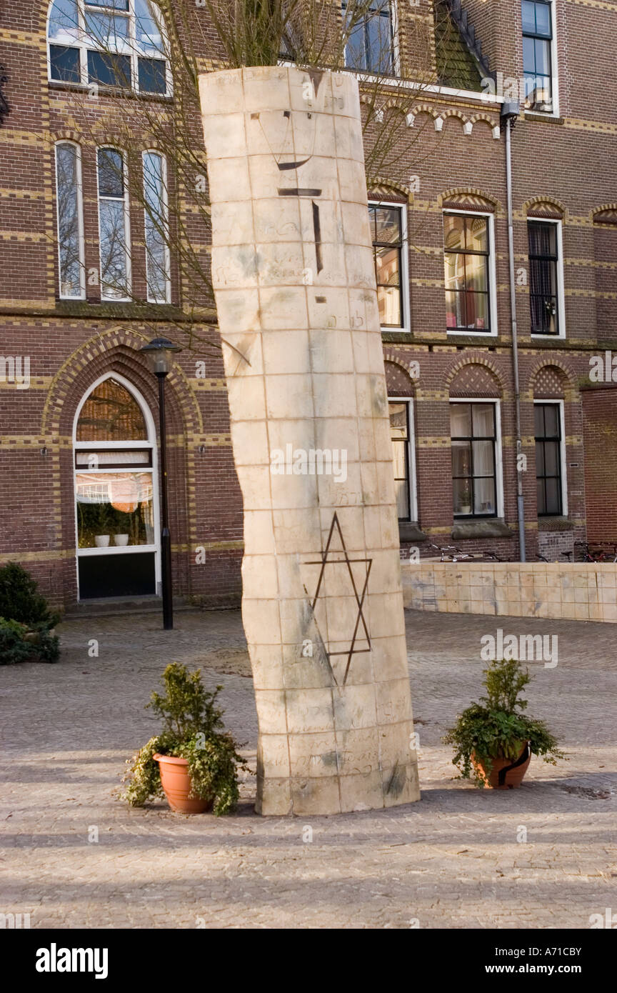 Tall brick stone hi-res stock photography and images - Alamy