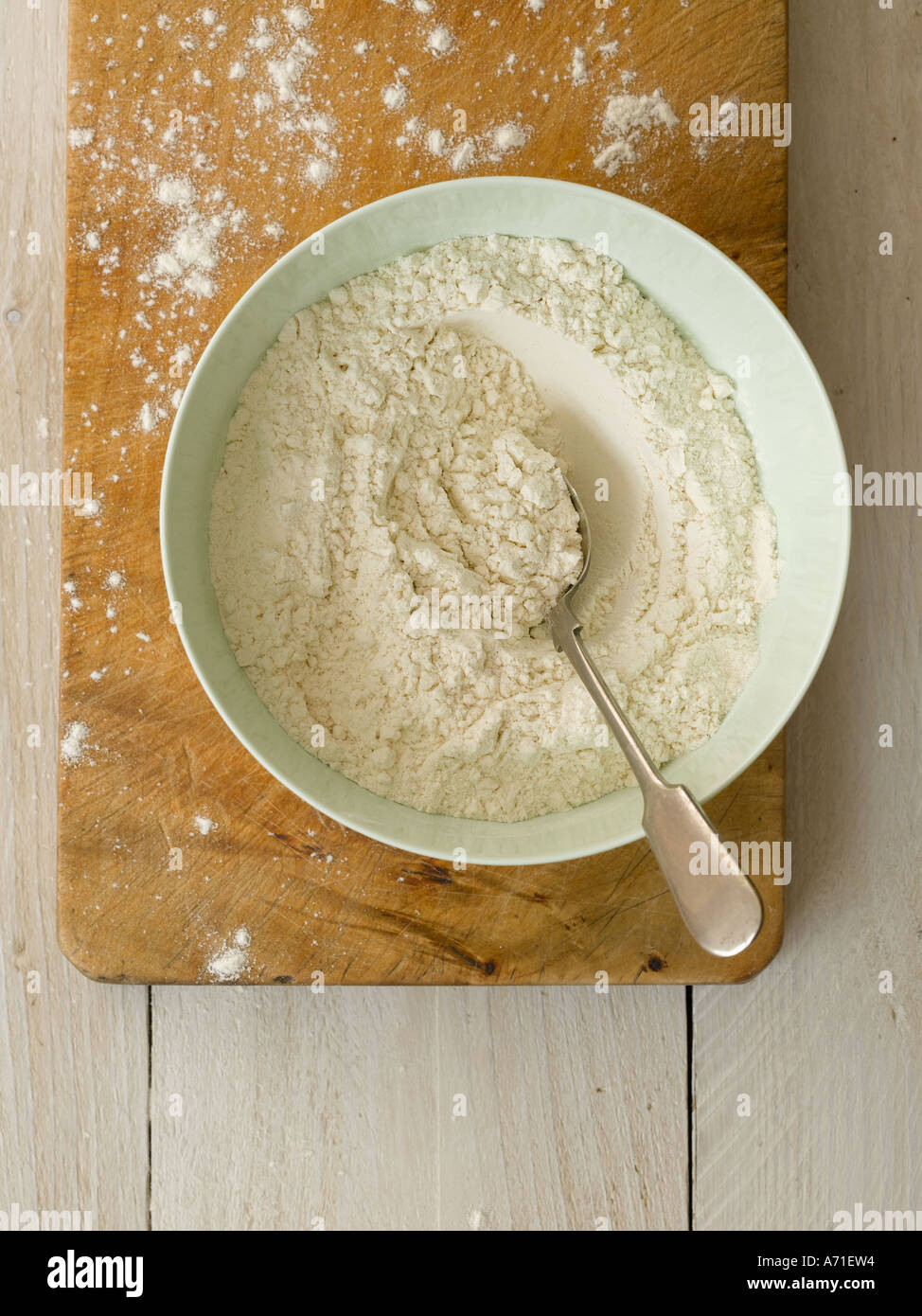 Unbleached white flour hi-res stock photography and images - Alamy