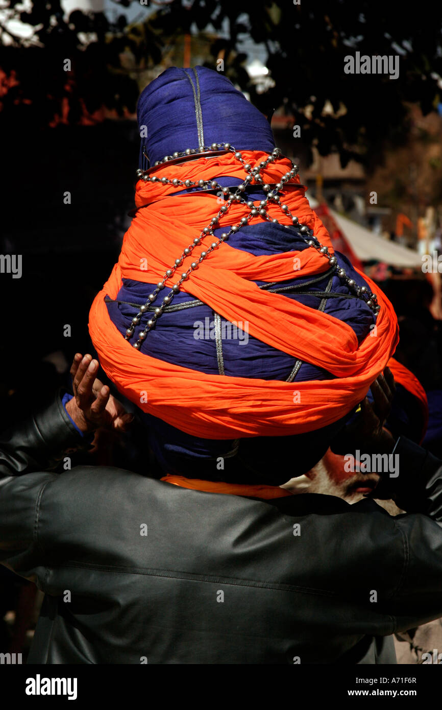 Four standing warriors hi-res stock photography and images - Alamy