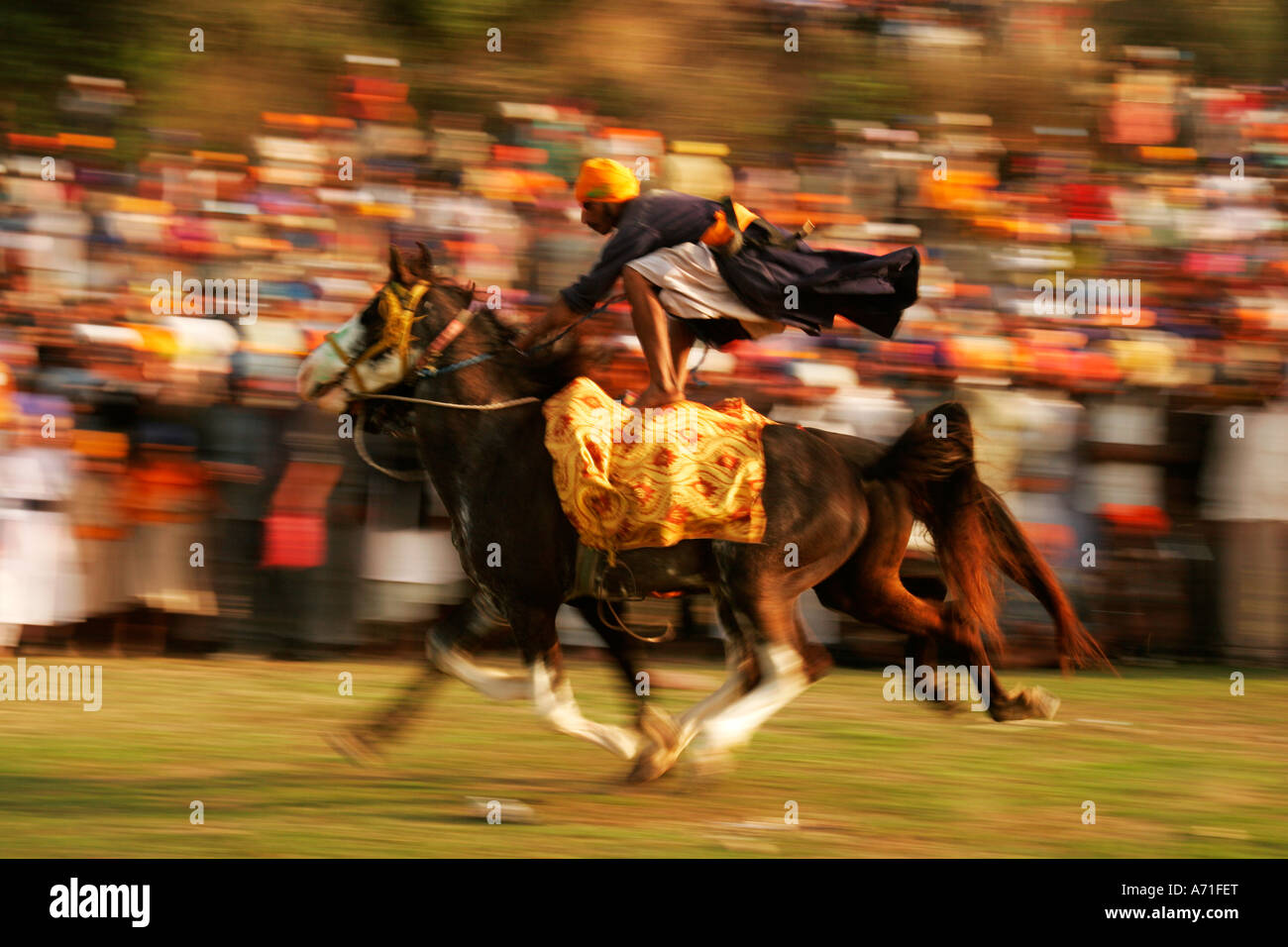 Four standing warriors hi-res stock photography and images - Alamy