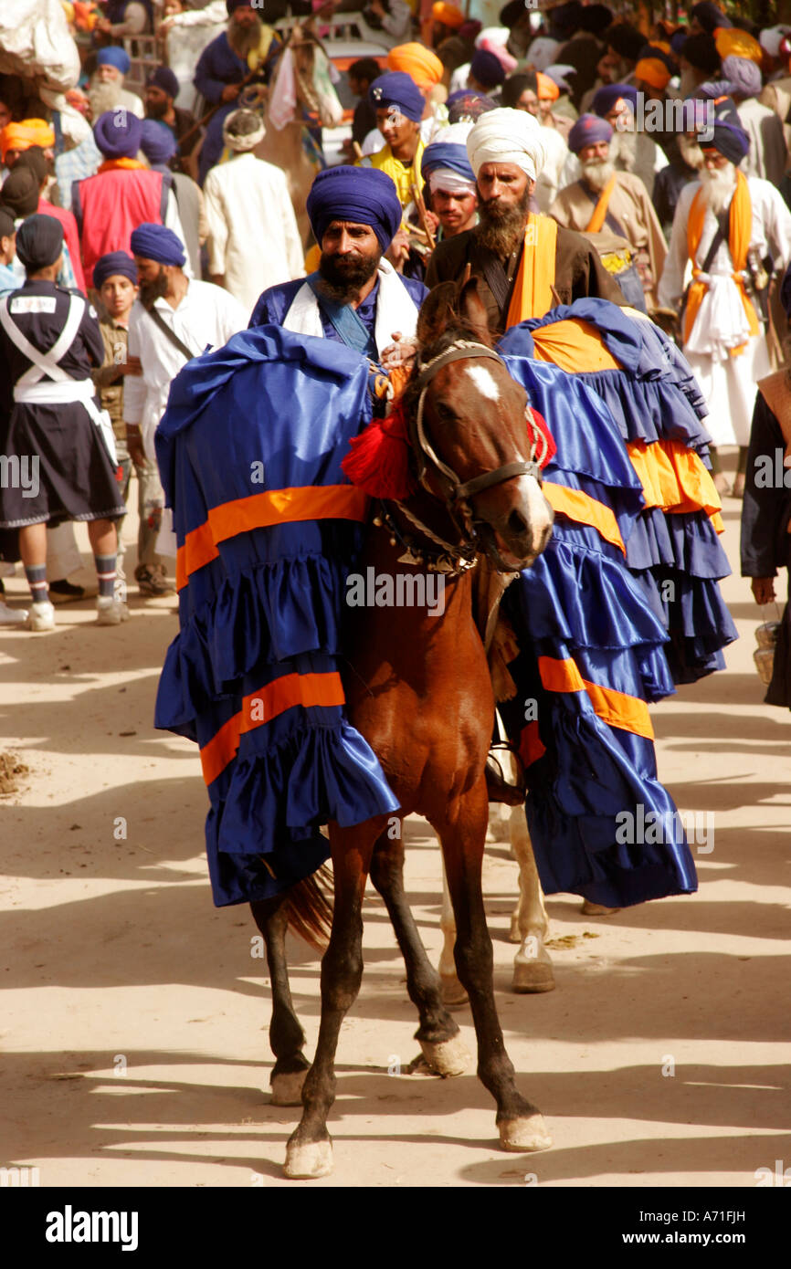 Sikh warriors horse hi-res stock photography and images - Alamy