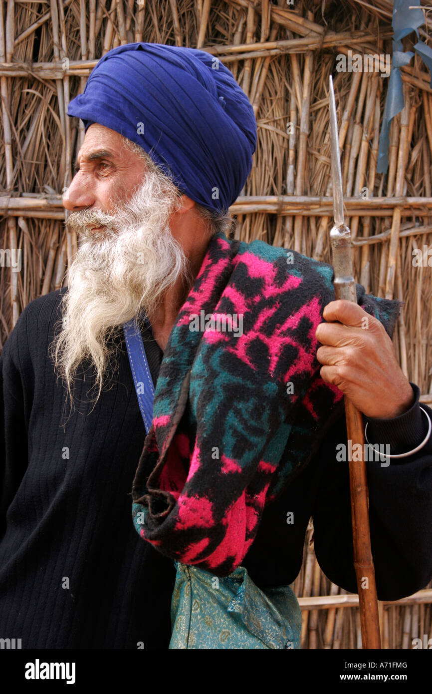 Sikh weapons hi-res stock photography and images - Alamy