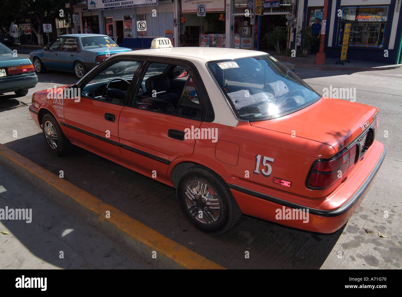 Mexican taxi cab High Resolution Stock Photography and Images - Alamy