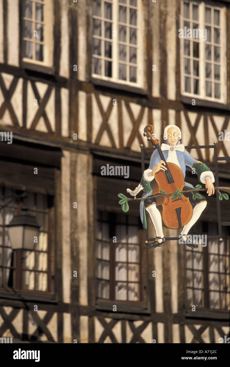 FRANCE, Normandy Rouen. Music Store sign Stock Photo - Alamy