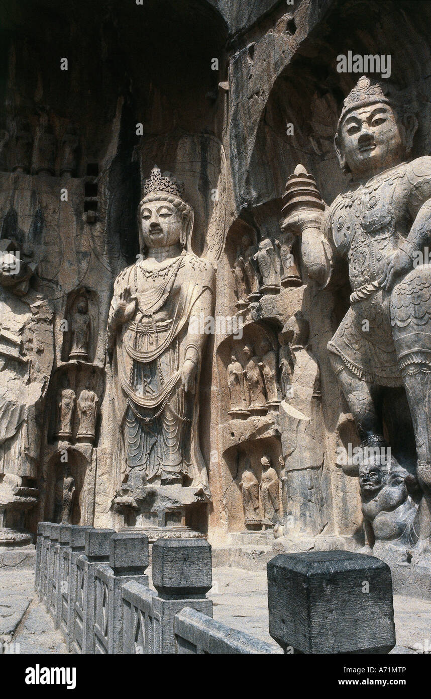 geography / travel, China, Luoyang, province Henan, Longmen grottos ...
