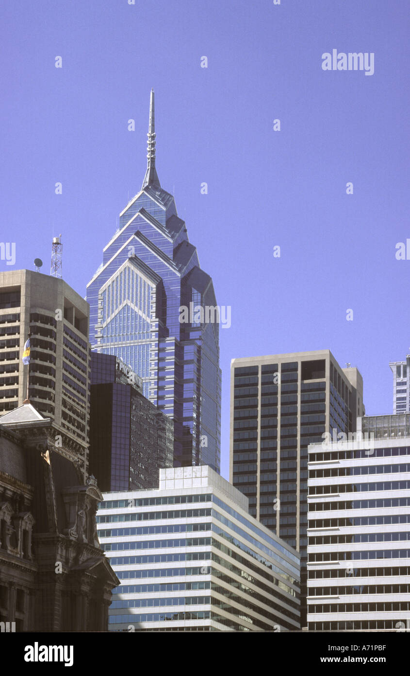 One liberty place philadelphia pennsylvania hi-res stock photography ...