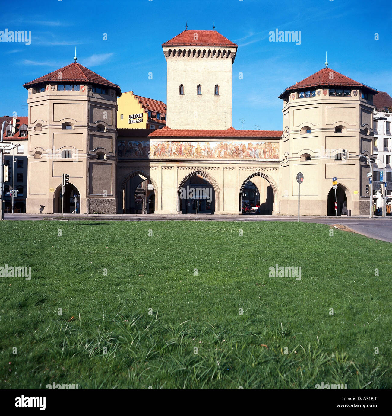 geography / travel, Germany, Bavaria, Munich, Gates, Isar Gate, built ...