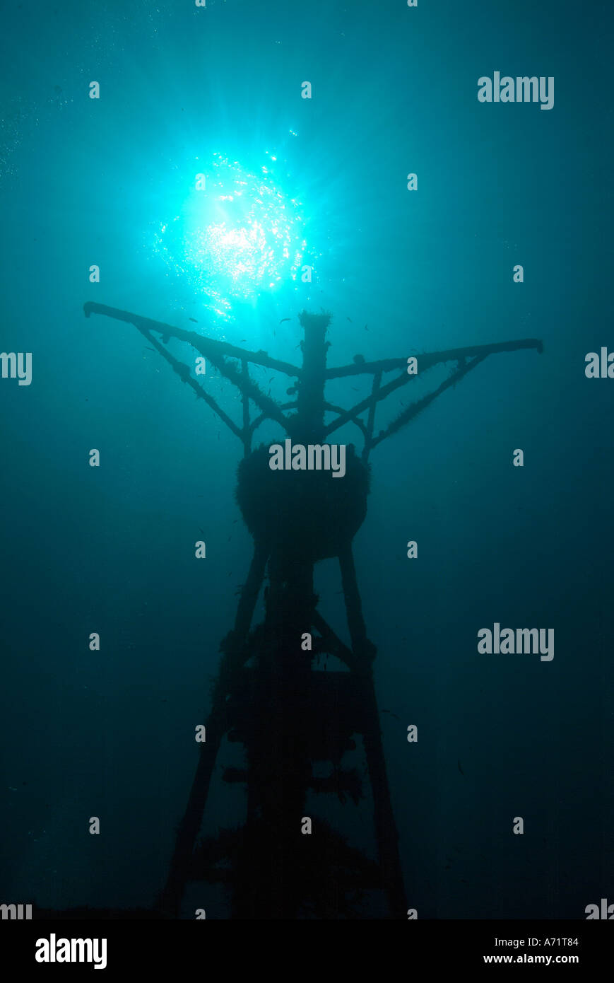 Shipwreck mast hi-res stock photography and images - Alamy