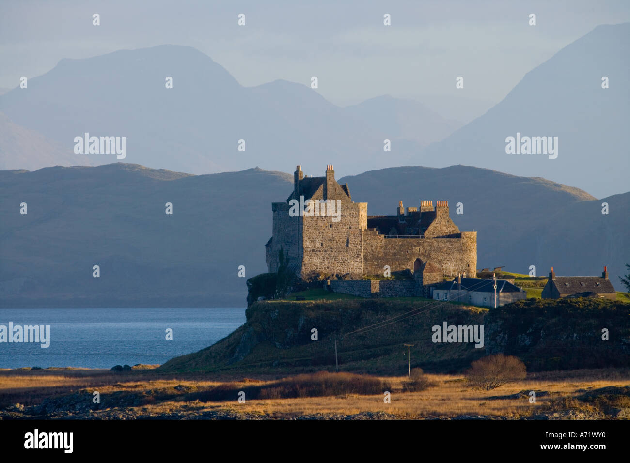 Duart castle in spring hi-res stock photography and images - Alamy