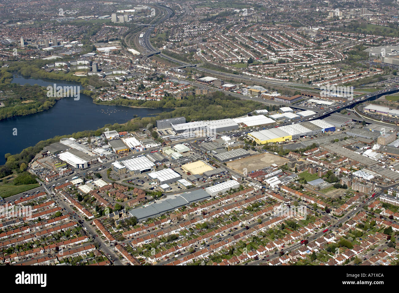 Aerial high level oblique view north east of Brent Reservoir Fleetway ...