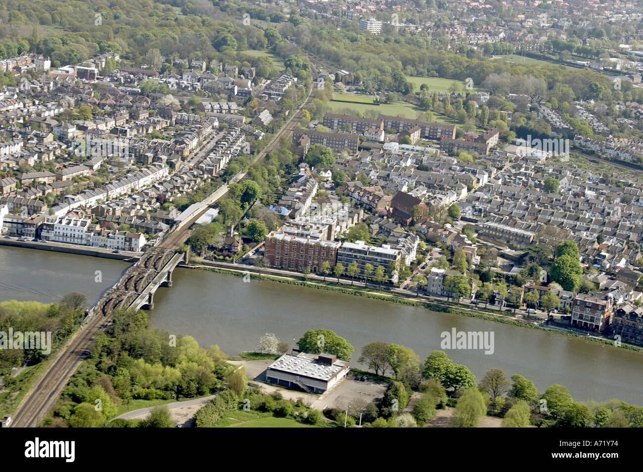 Sw13 Barnes High Resolution Stock Photography and Images - Alamy