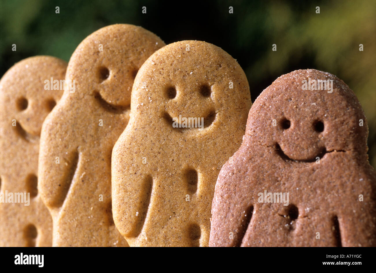 group of gingerbread men Stock Photo - Alamy