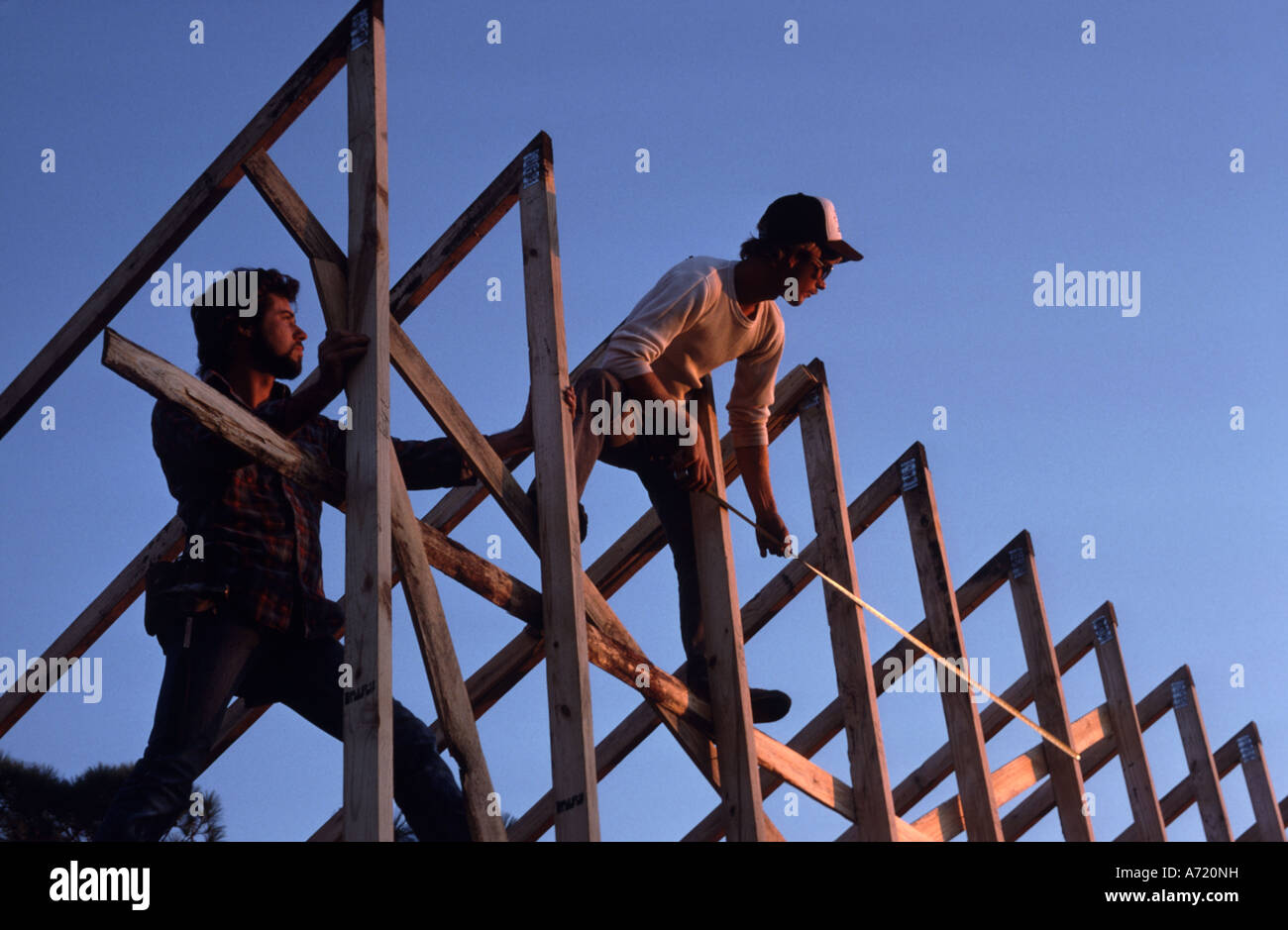 Skilled framing hi-res stock photography and images - Alamy
