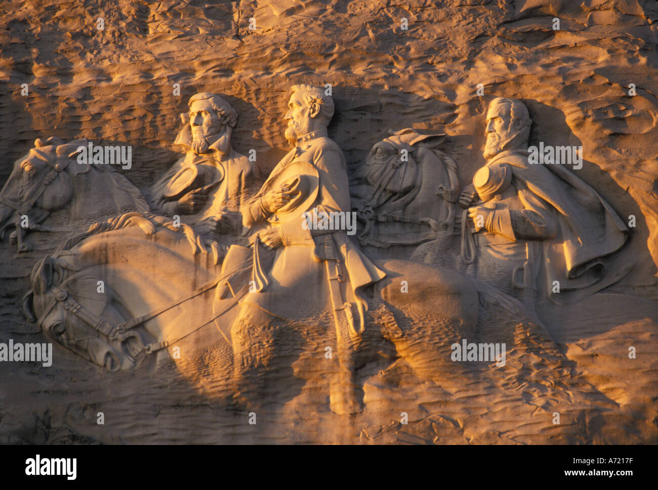 Confederate memorial carving hi-res stock photography and images - Alamy