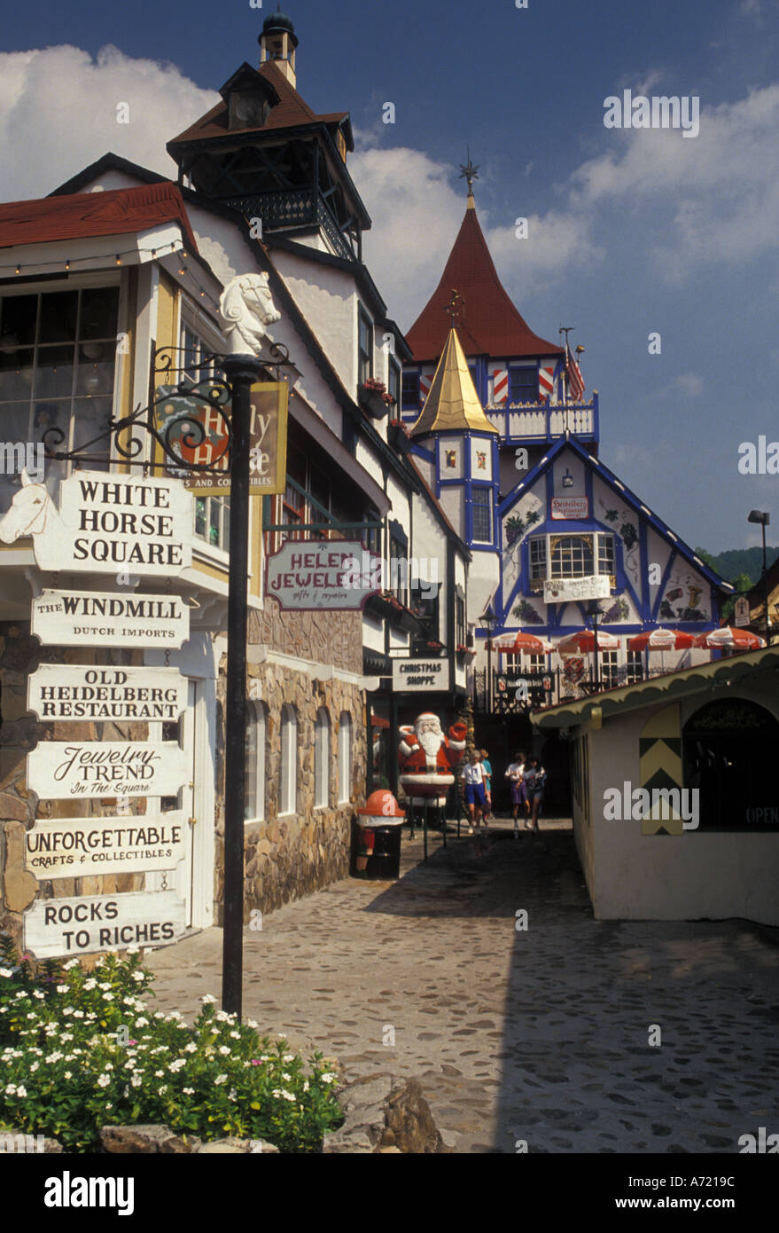 Georgia: Helen Small Village High Resolution Stock Photography and ...