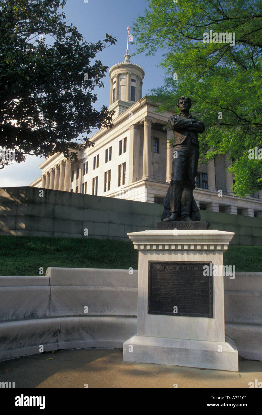 Sam davis statue hi-res stock photography and images - Alamy
