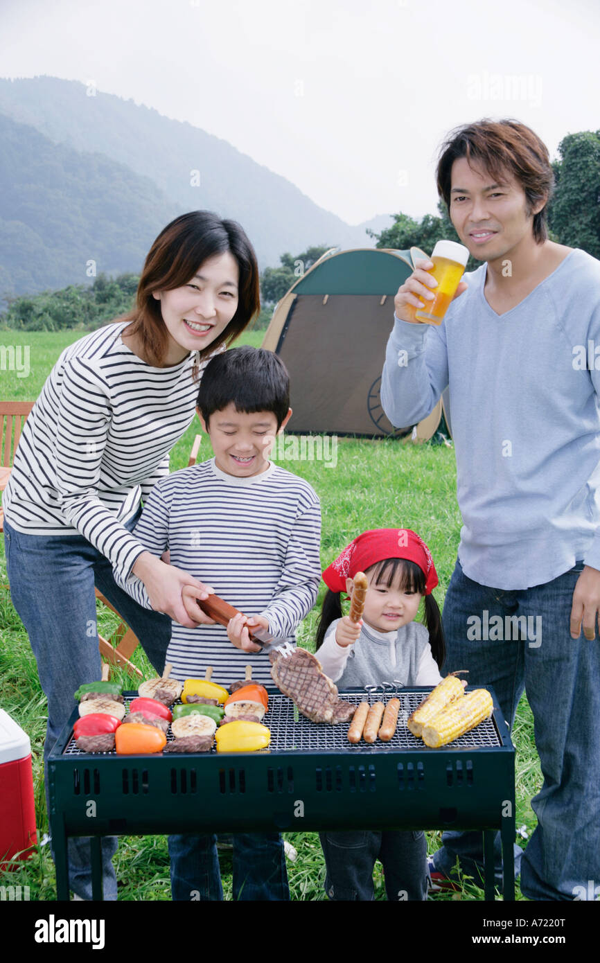 Family barbeque generation hi-res stock photography and images - Alamy