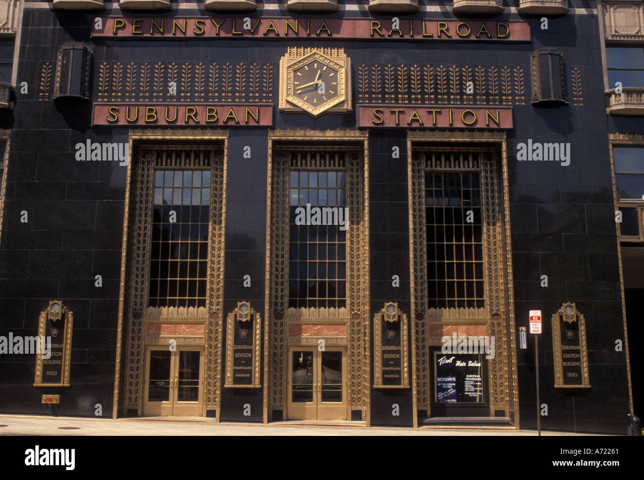 Philadelphia subway station hi-res stock photography and images - Alamy
