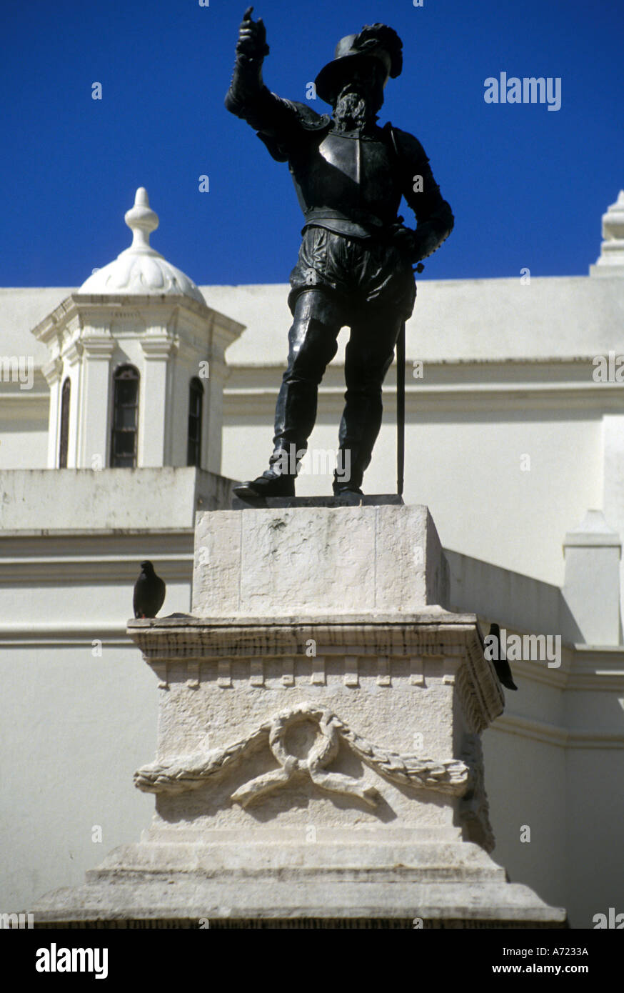 Juan ponce de leon statue hi-res stock photography and images - Alamy