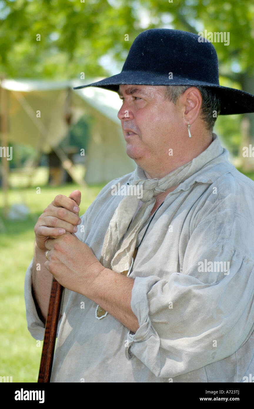 Daniel boone pioneer kentucky rifle hi-res stock photography and images ...