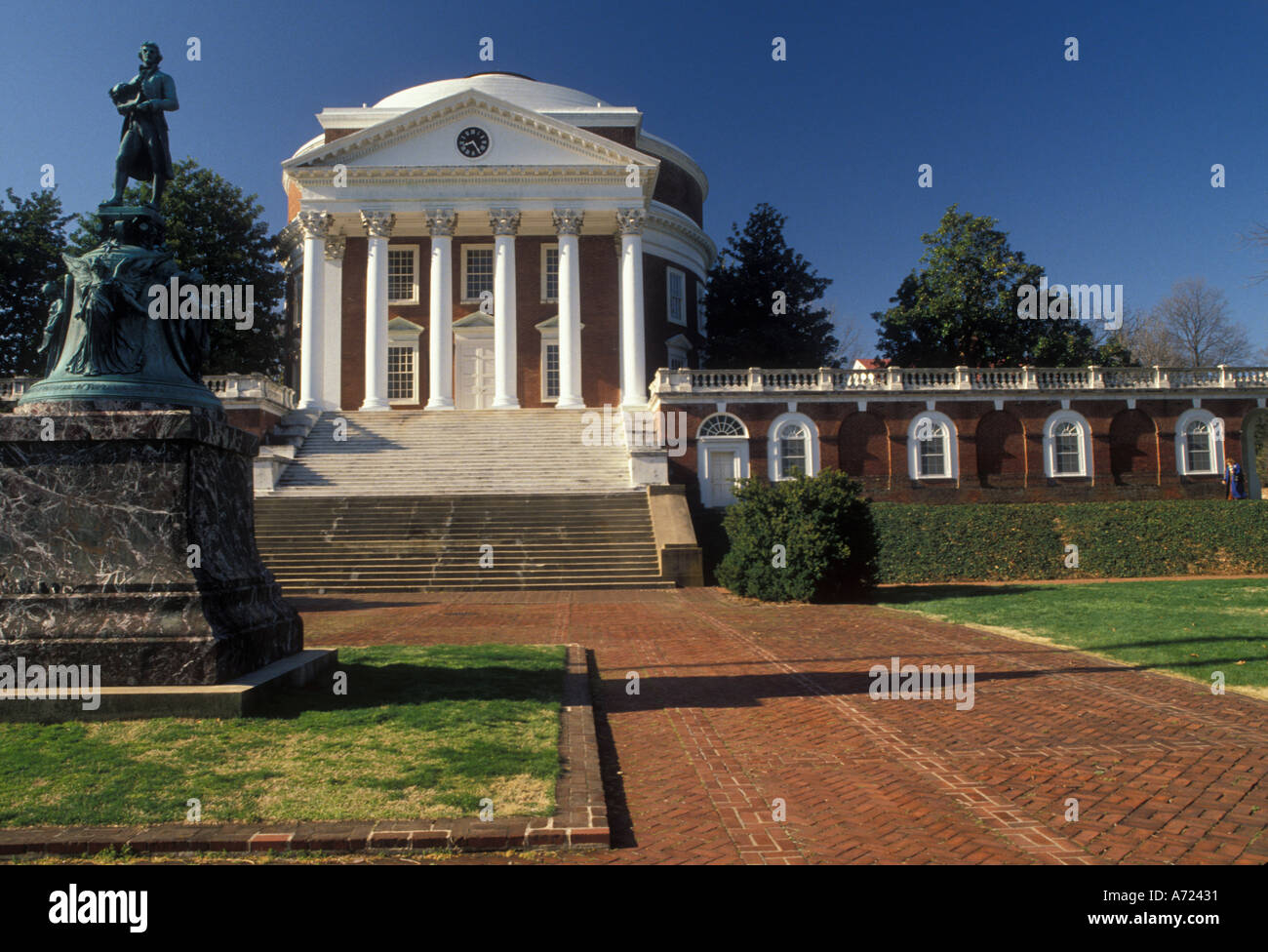 University of virginia campus jefferson hi-res stock photography and ...