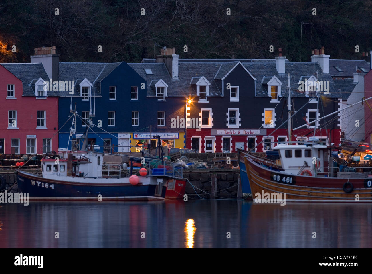 Tobermory village and harbour in winter twilight Isle of Mull Scotland ... Tobermory village and harbour in winter twilight Isle of Mull Scotland ...