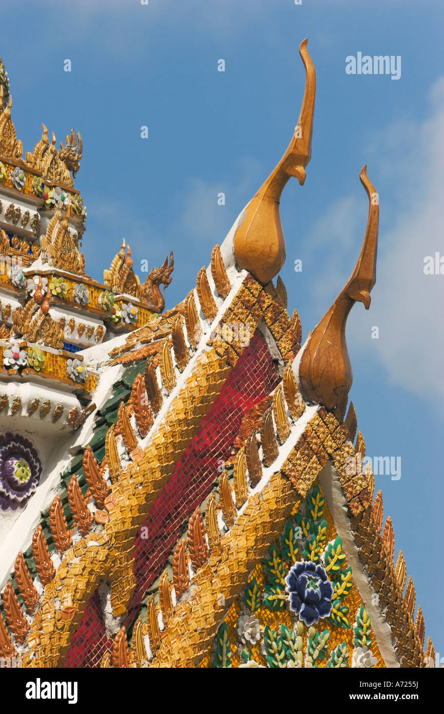 Roof decoration of the entrance gate to the Dusit Group of the Grand ...