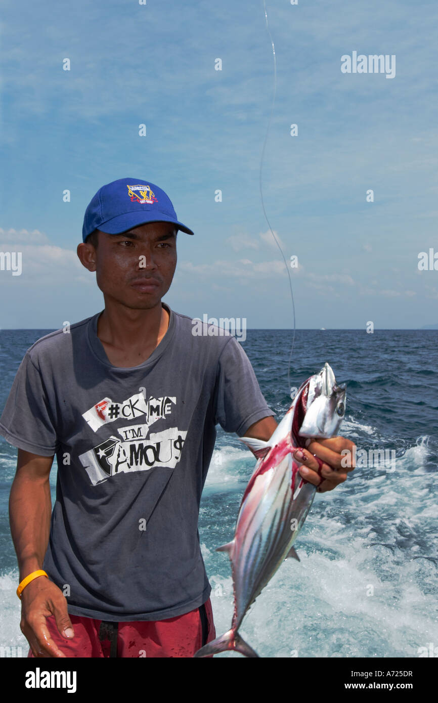 Fish bleed bleeding hi-res stock photography and images - Alamy