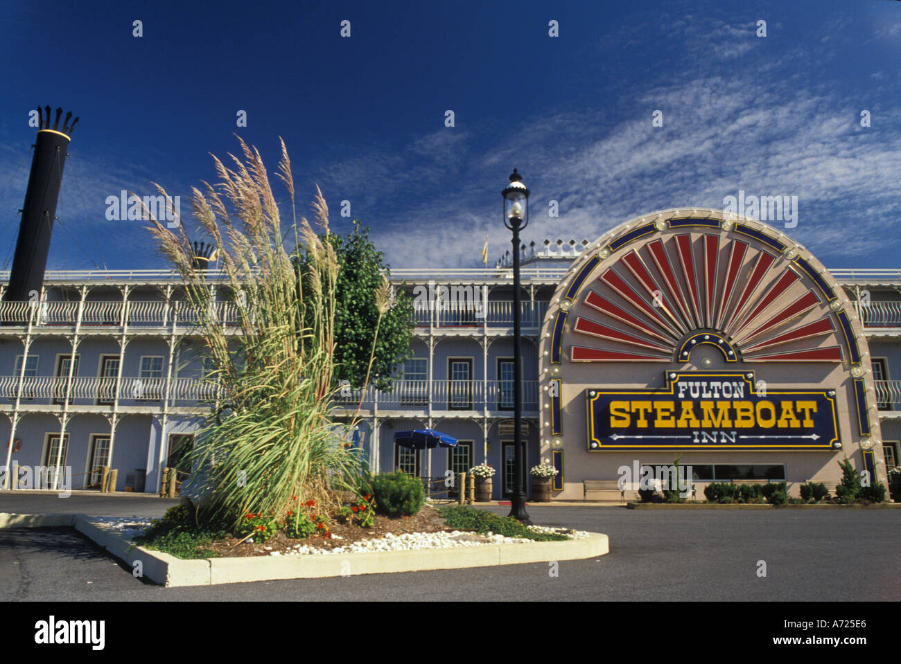 Steamboat inn hi-res stock photography and images - Alamy