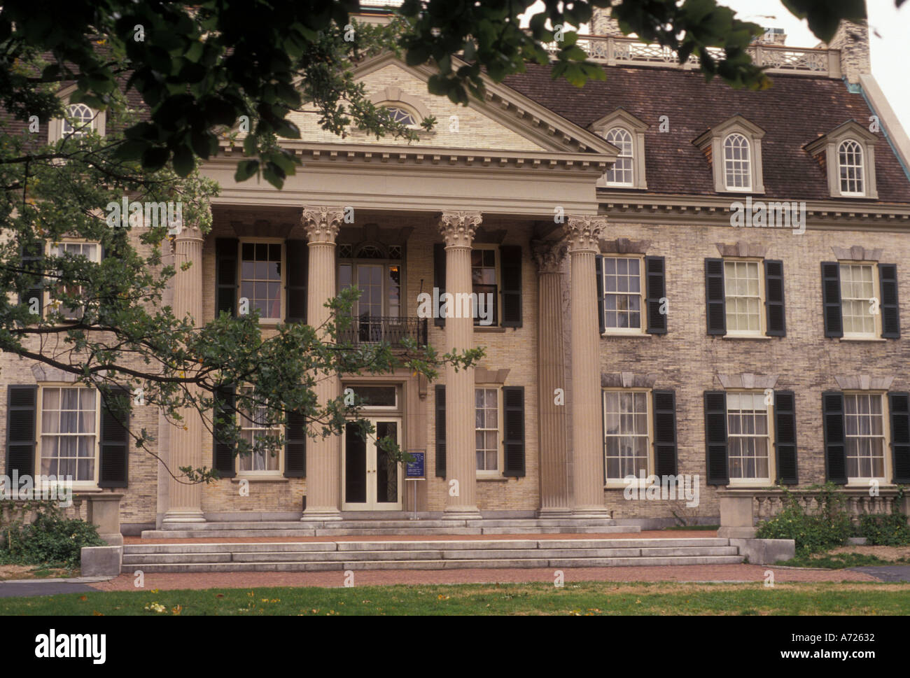 Eastman mansion hi-res stock photography and images - Alamy