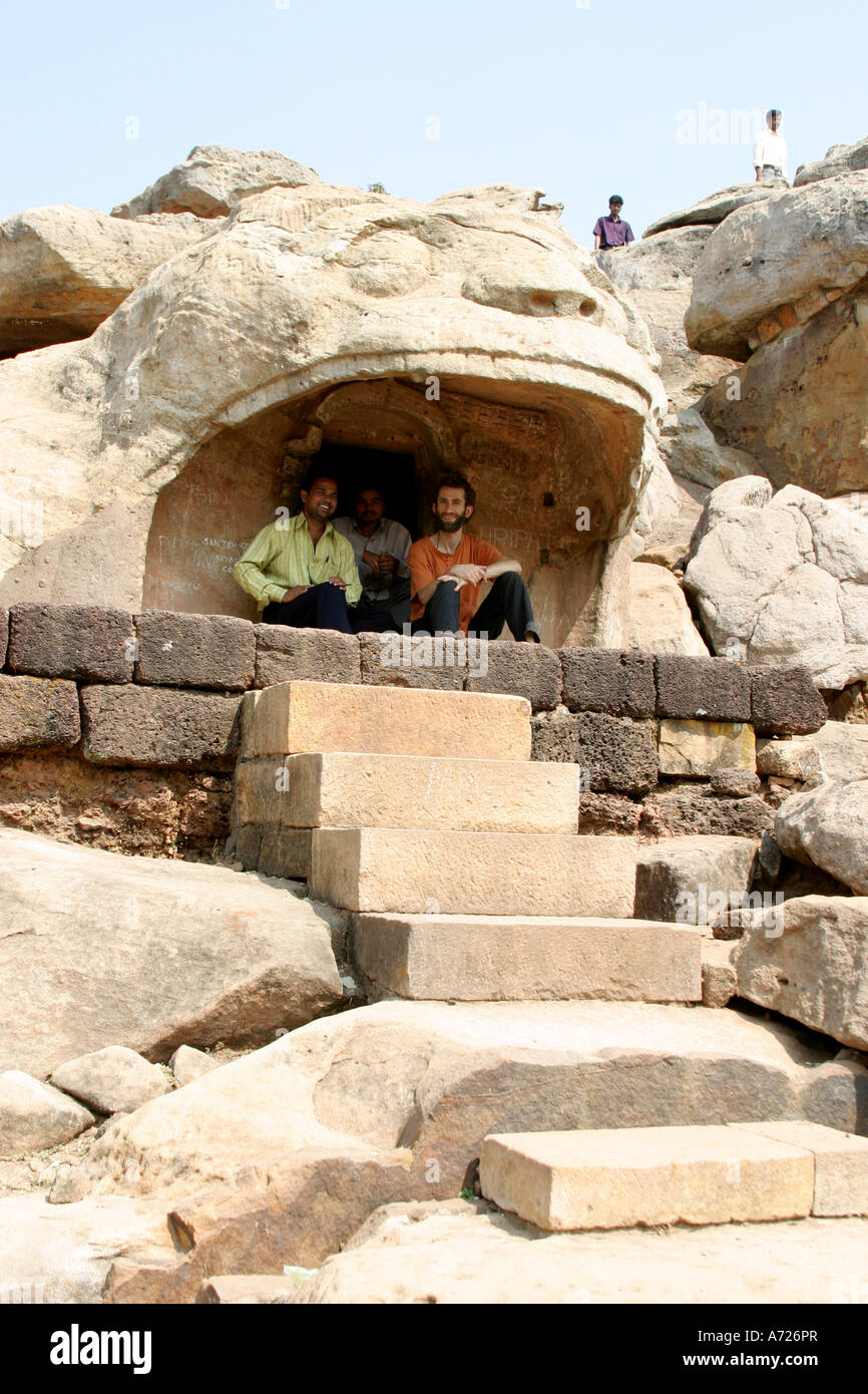 Bagh caves hi-res stock photography and images - Alamy