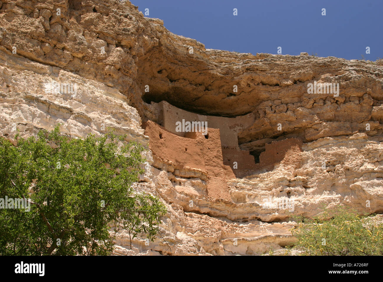 Arizona native american indian ruins hi-res stock photography and ...