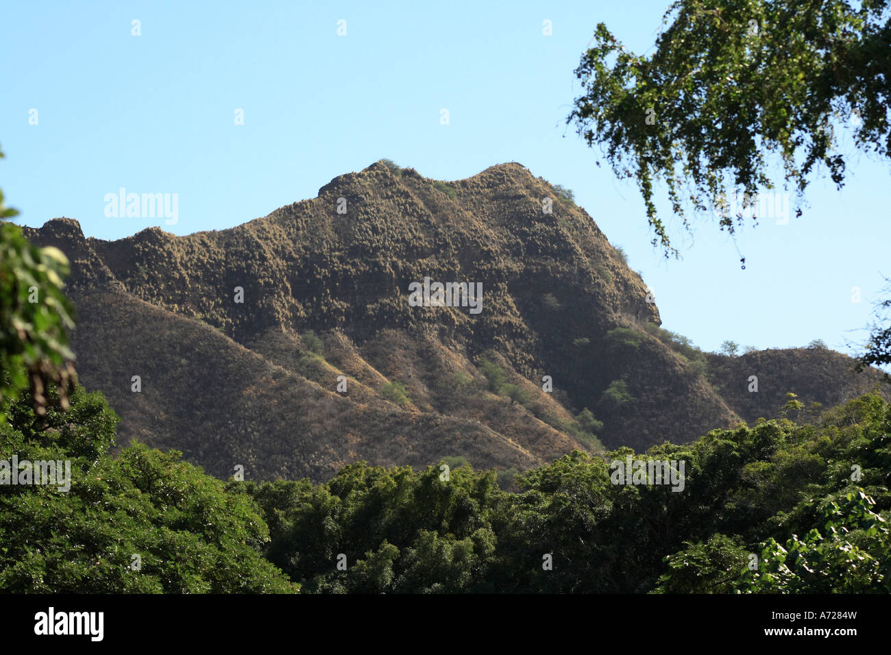 Diamond Head volcanic crater on Oahu, Hawaii Stock Photo - Alamy