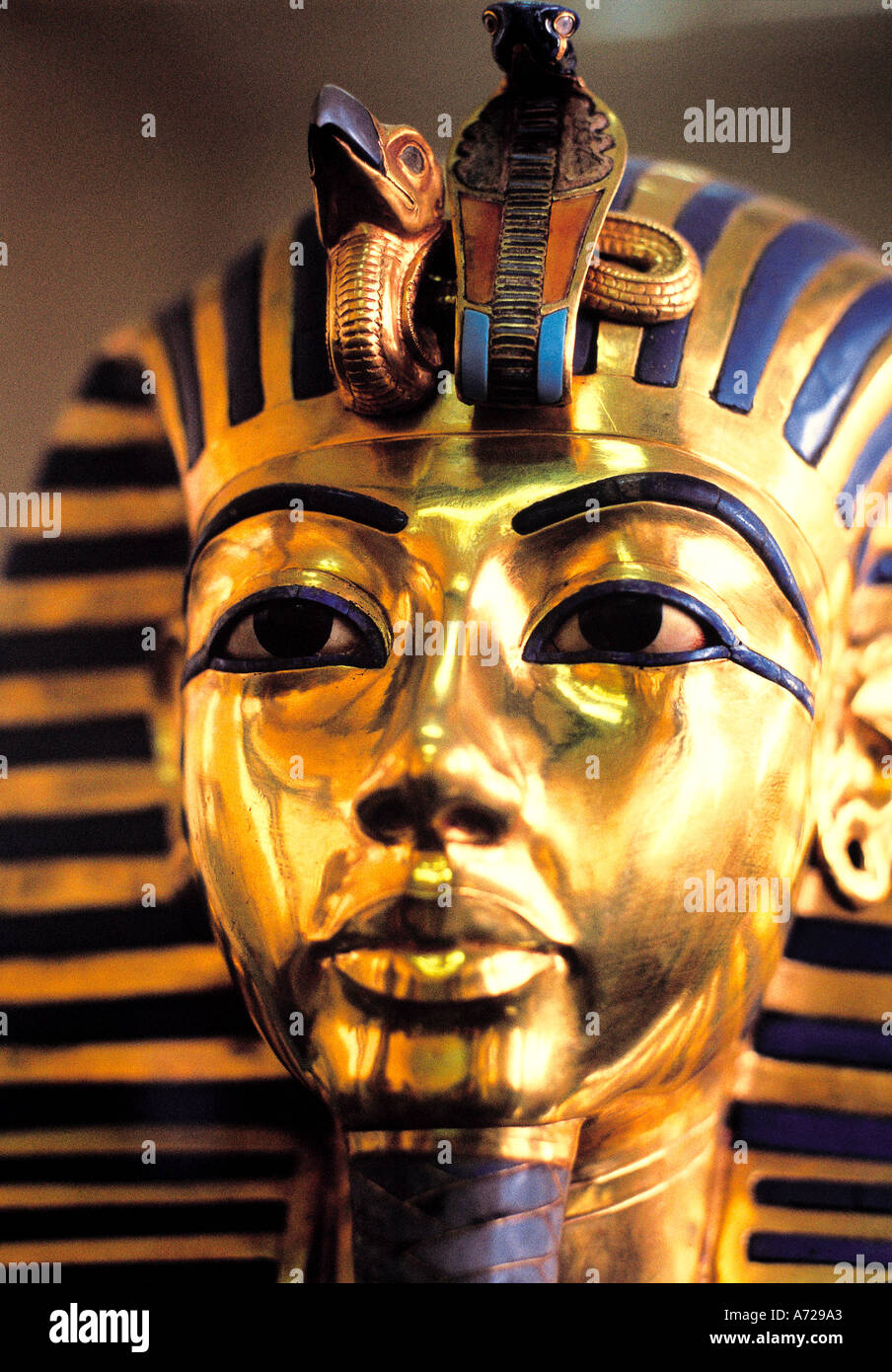 Tutankhamun Death Mask in the Cairo Museum Cairo Egypt Stock Photo - Alamy
