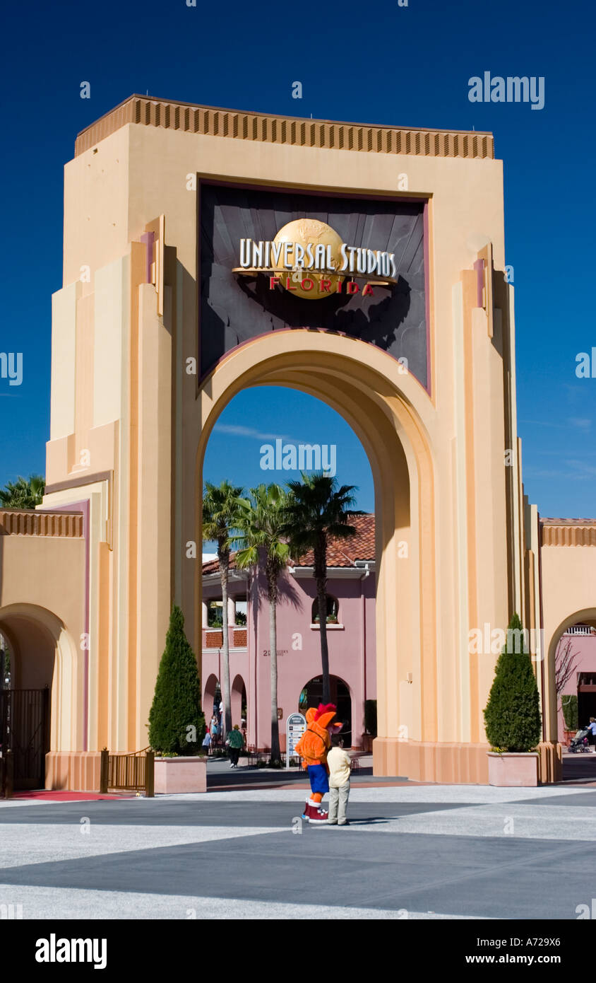 Entrance arch to Universal Studios Orlando Florida Stock Photo - Alamy