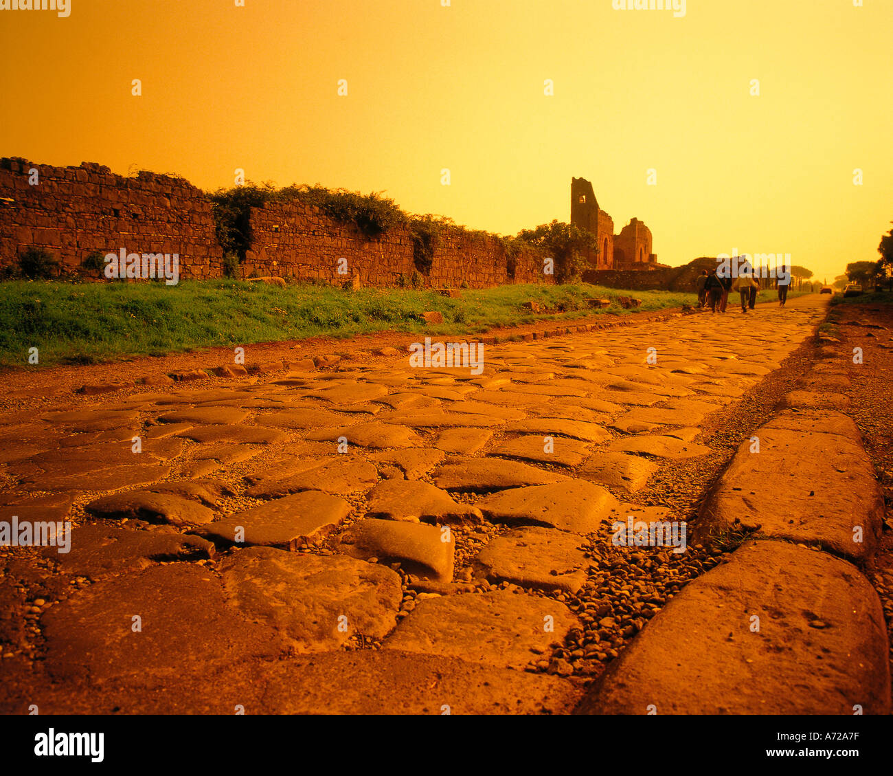 Roman road italy hi-res stock photography and images - Alamy