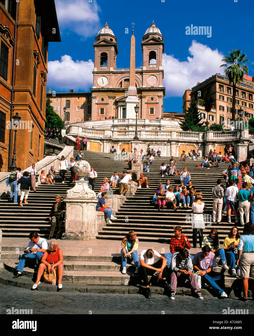 Rome people spanish steps hi-res stock photography and images - Alamy