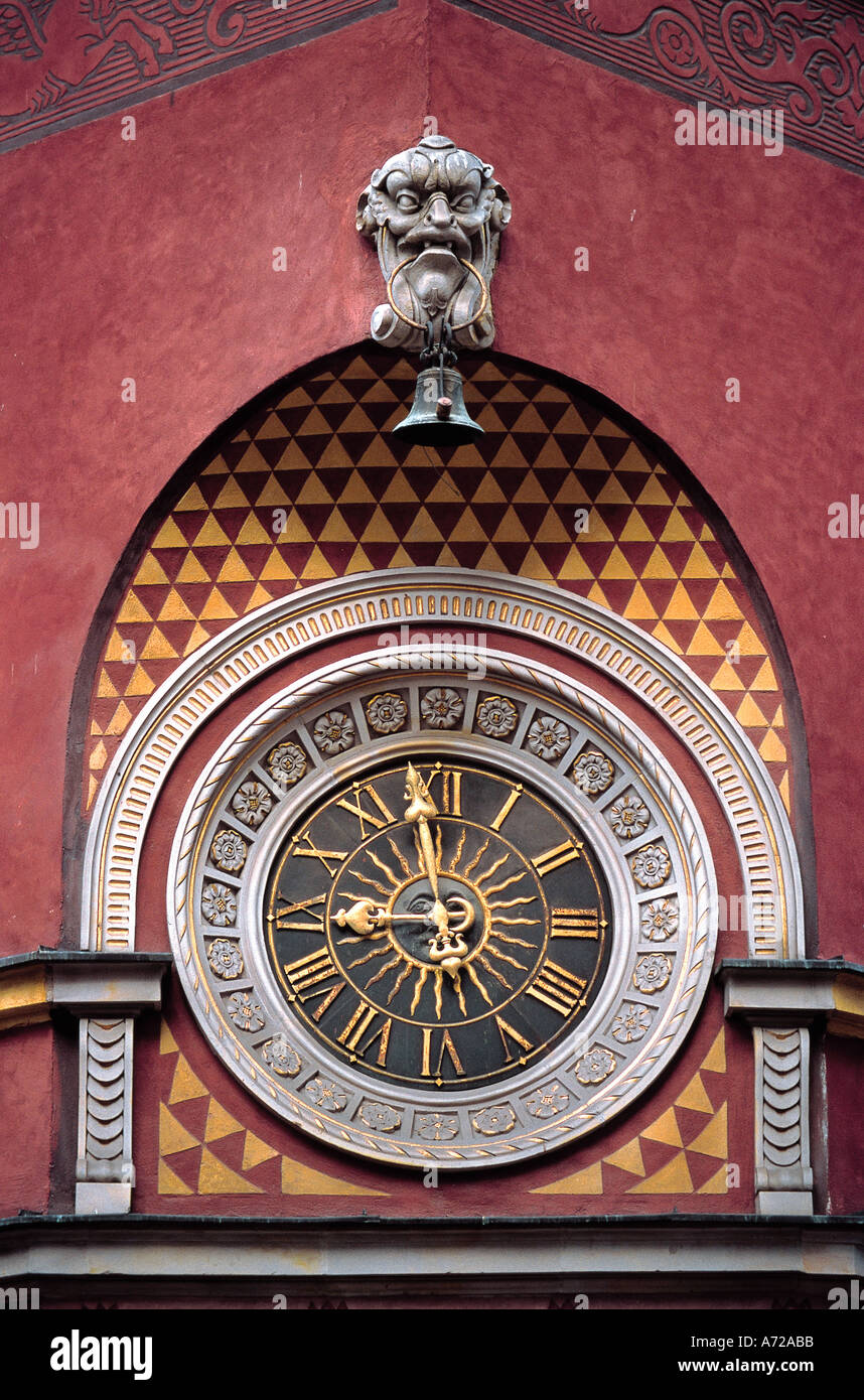 Square clock faces hi-res stock photography and images - Alamy